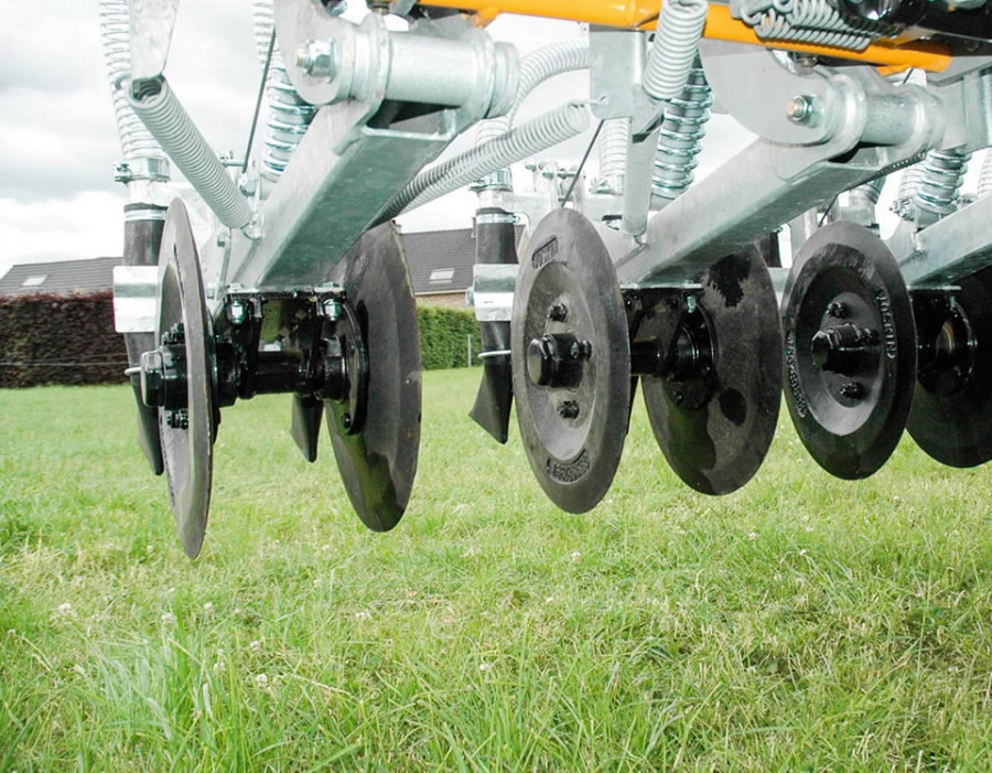 Slurry disc injector SOLODISC 6880/32SDH, Joskin - Slurry spreading devices