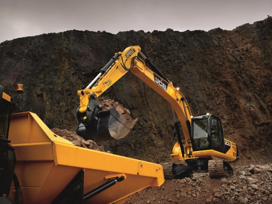 Tracked excavator JS220LR, JCB