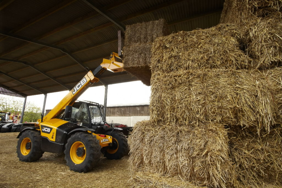 Telescopic handler , JCB